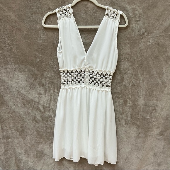 Charlotte Russe | Dresses | Charlotte Russe White Mini Dress | Poshmark